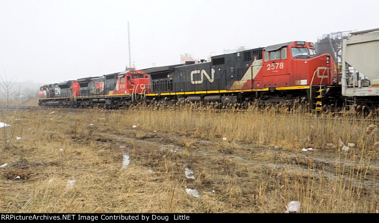 CN 2578